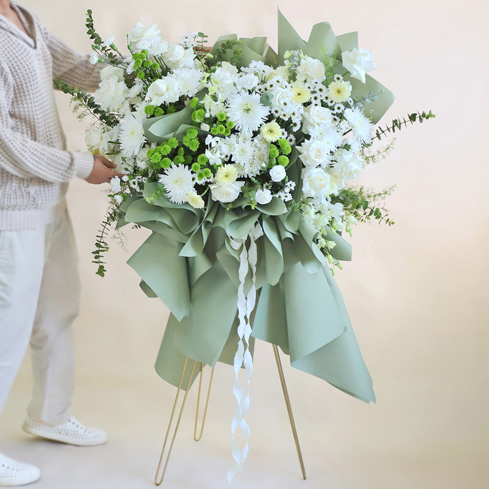 Top Flower Bouquets for Celebrating Achievements and Milestones ...